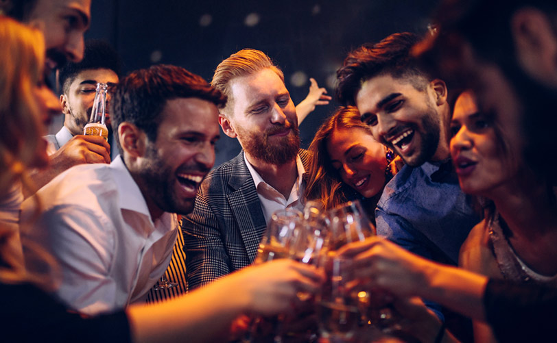 Nyårskryssning - fira nyår 2025/2026 med en kryssning | Viking Line